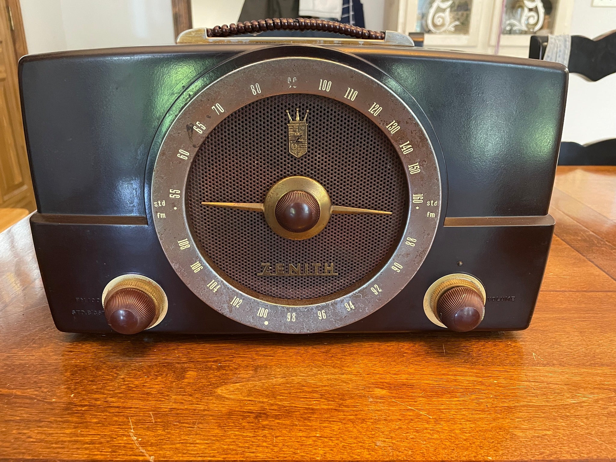 Antique Tube Radio Parts & Reproduction Knobs | Renovated Radios LLC ...